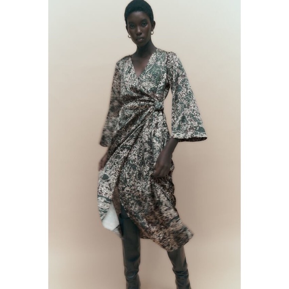 Zara | Dresses | Nwt Zara Print Midi Dress With Knot Xs | Poshmark